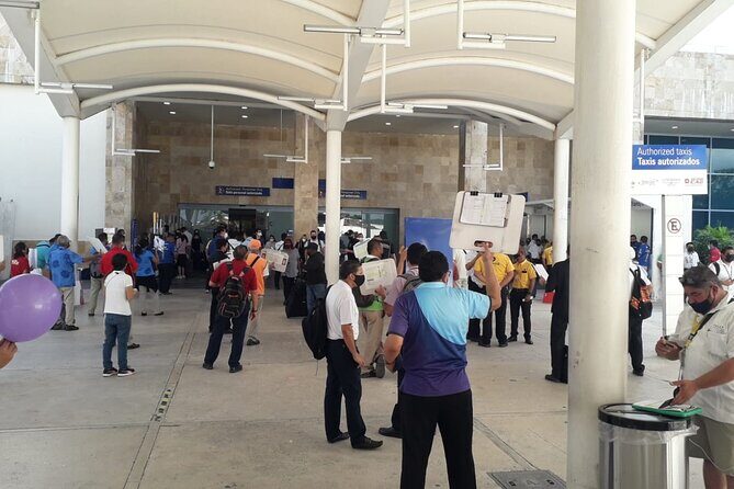 Cancun Int.Airport to The hotel zone cancun 1-3 passengers ROUNDTRIP - Is This Service Right for You?