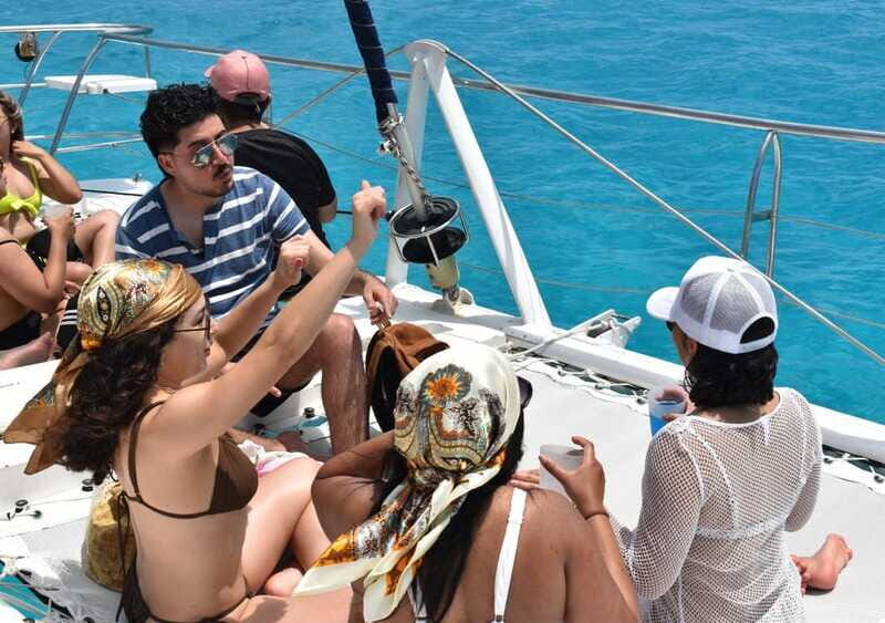 Cancun: Isla Mujeres Only Adults Catamaran, drinks & snorkel - An In-Depth Look at the Tour Experience