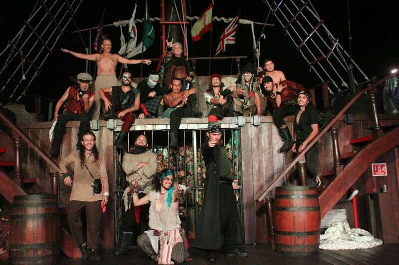 Cancún: Jolly Roger Pirate Dinner Cruise 2025 - A Deeper Look at the Pirate Night Experience