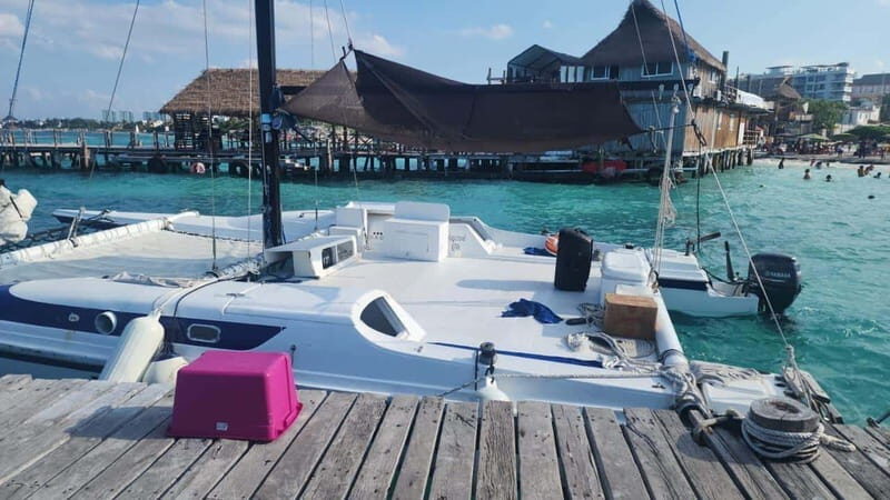 Cancun: Private Catamaran Tour to Isla Mujeres! Drinks - The Experience in Detail