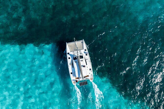 Cancún Private Catamaran with Snorkel and Open Bar - The Itinerary in Detail