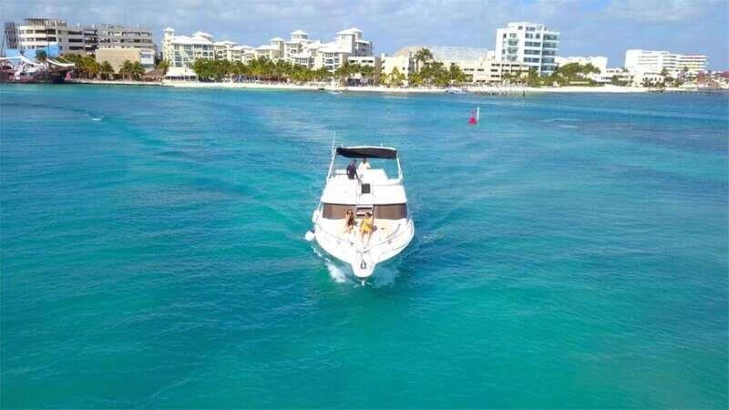 Cancun: Private Luxury 46-Feet Flybridge Yacht Cruise - Why This Tour Offers Good Value