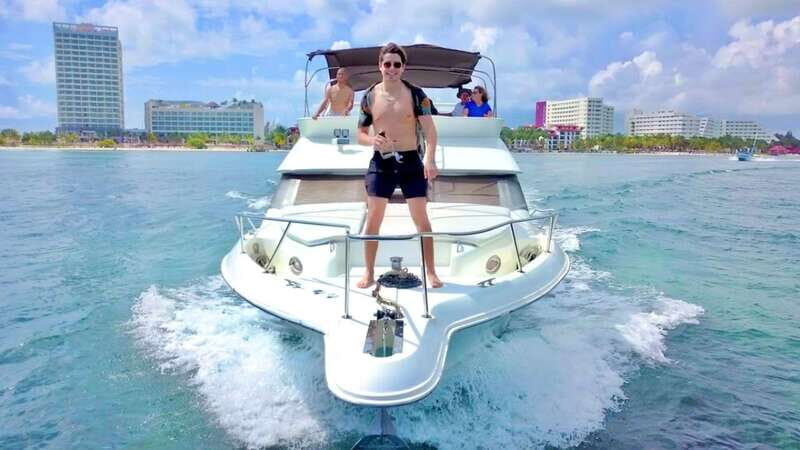 Cancun: Private Luxury 46-Feet Flybridge Yacht Cruise - FAQ