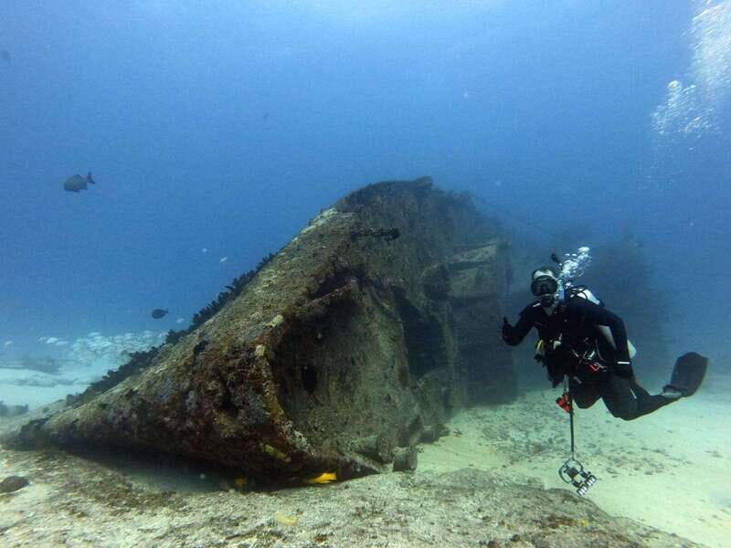 Cancun: Shipwreck & Reef for Certified Divers - Key Points