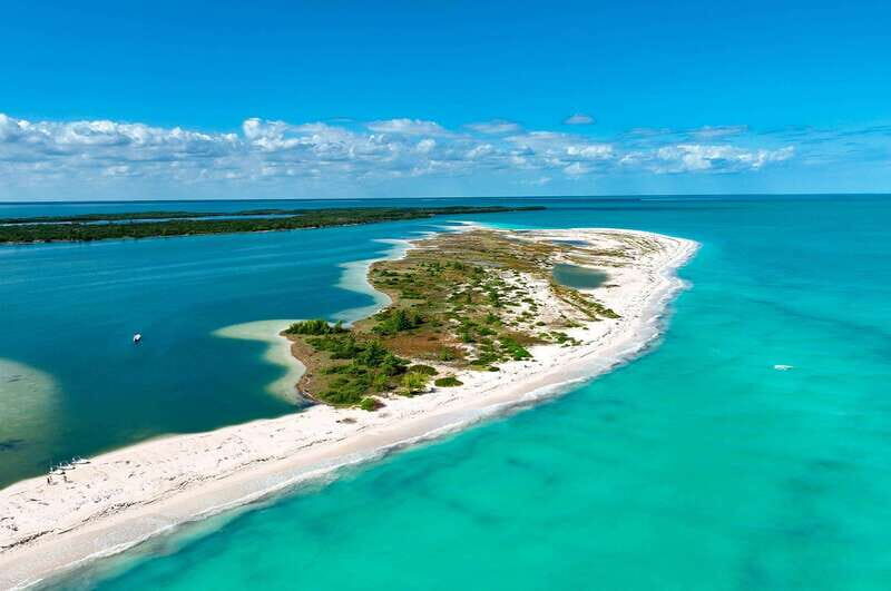 Cancun: Speedboat tour to a Virgin Beach - The Sum Up