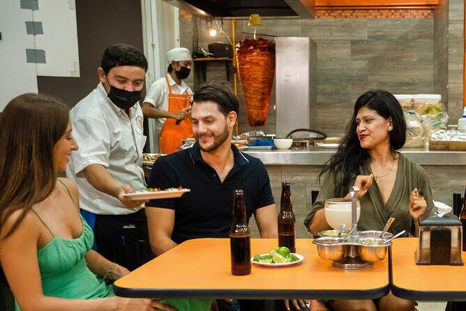 Cancun Taco & Mexican Food Tour with Tequila Tasting - Stop 5: Taqueria Los de Jalisco — A Special, Slightly Spicy Taco