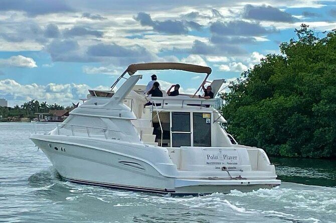 Cancun Yacht Tour - SEARAY YACHT 46 FT GREAT FOR SUNSET 15 PEOPLE MAX 25P9 - Who Should Consider This Tour?
