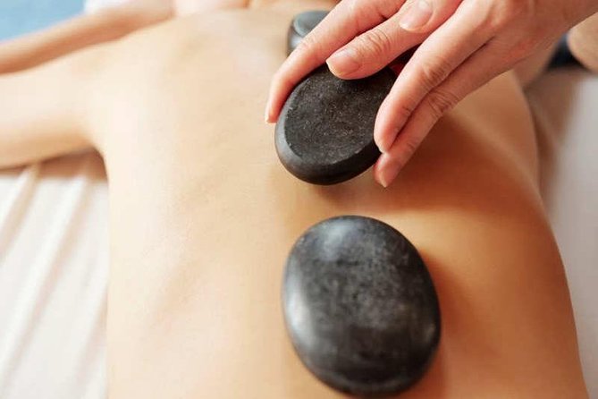 Candle Aroma Style Massage - The Benefits of the Candle Aroma Style Massage