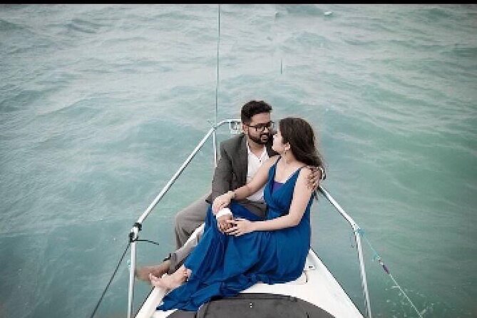 Candlelight Dining Experience for Two On a Yacht in Mumbai - The Sum Up