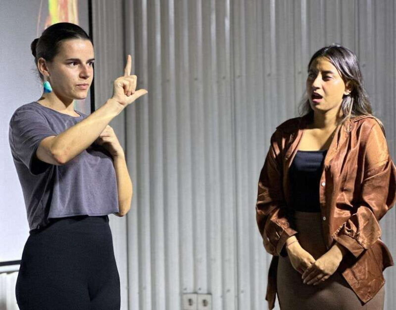 Canggu: Deaf Dancer Show with Dinner - The Dinner Experience