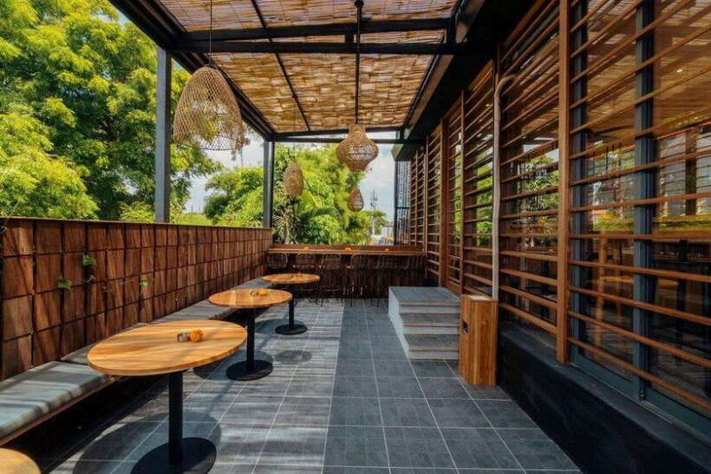 Canggu: Seabird Restaurant Bali Dining Experience - Experience and Atmosphere