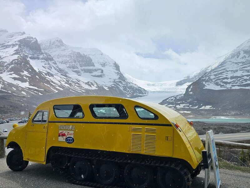 Canmore/Banff: Columbia Icefield, Skywalk, Peyto Day Tour - A Detailed Look at the Tour Itinerary