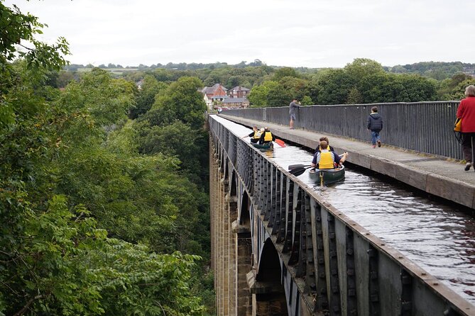 Canoe Trip Over the Pontcysyllte Aqueduct - Activity Details