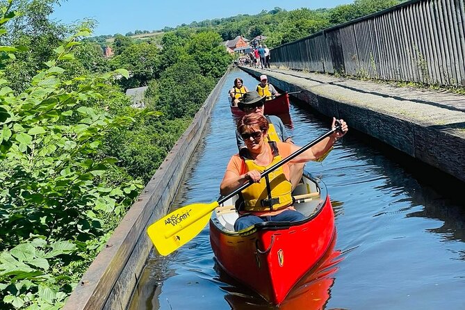 Canoe Trip Over the Pontcysyllte Aqueduct - Preparing for the Canoe Trip
