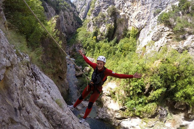Canyoning Advanced on Cetina River From Omiš - Group Size and Transportation Options