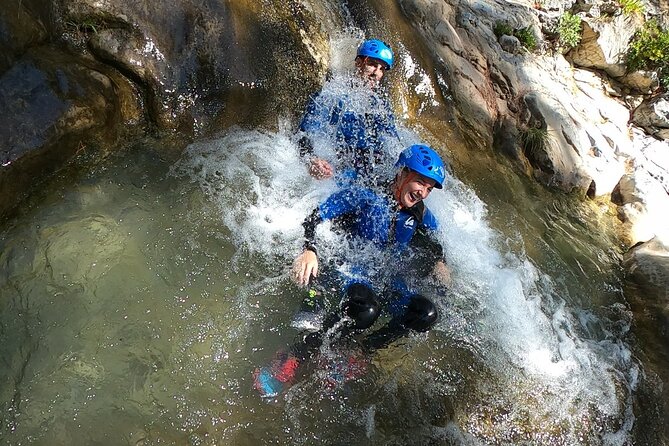 Canyoning Adventure Rio Verde in Granada - Health and Safety Information