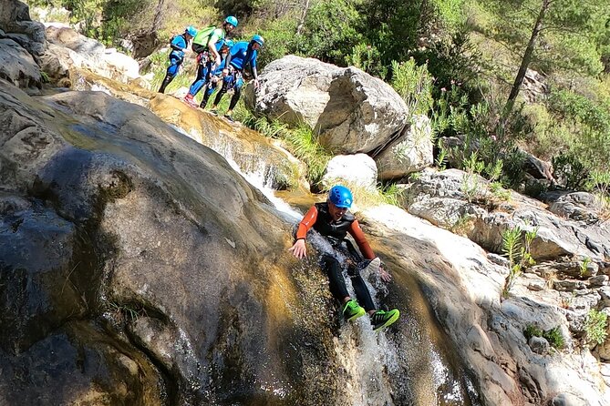 Canyoning Adventure Rio Verde in Granada - Expert Guidance