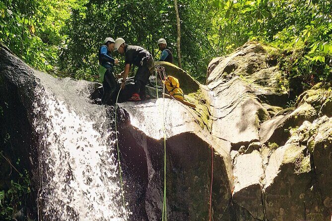 Canyoning EN Famille in Bouilante - FAQ