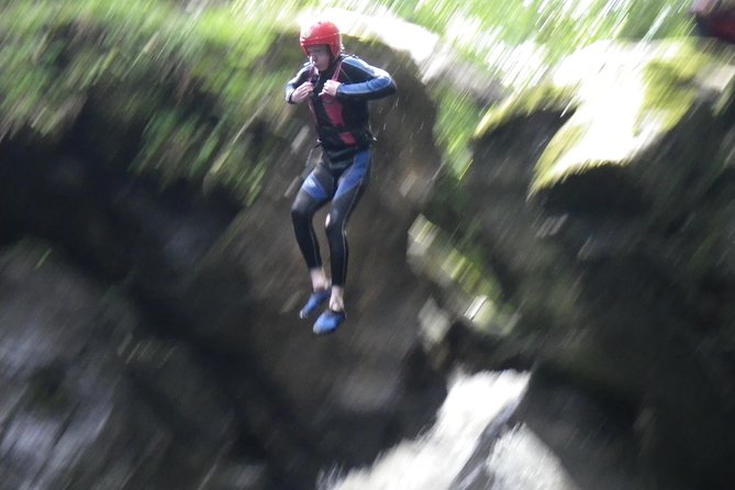 Canyoning Half-Day Trip at Keltneyburn From Aberfeldy - Booking and Cancellation Policy