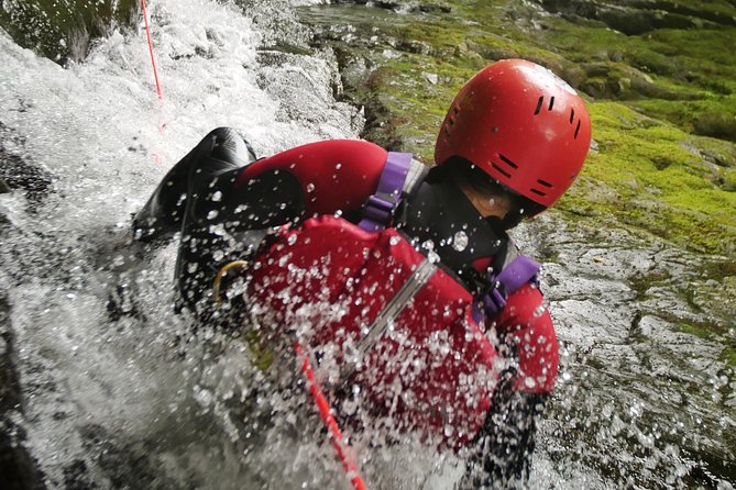 Canyoning in Snowdonia: An Exciting Review - Health and Safety Considerations
