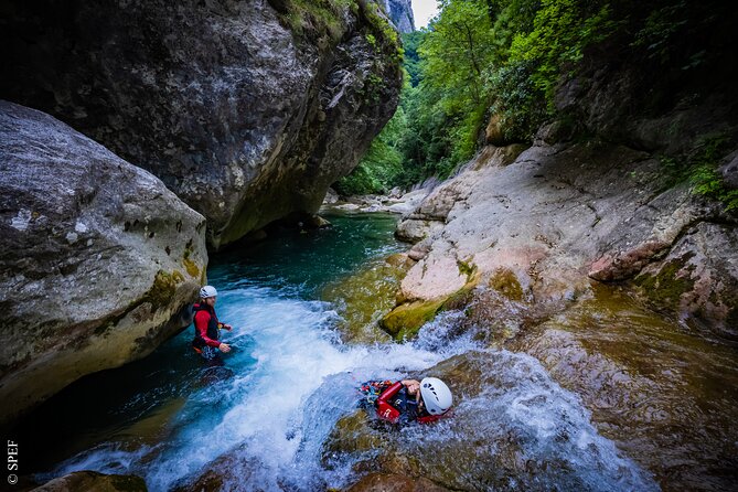 Canyoning in the Gorges Du Loup - Navigating the Gorges