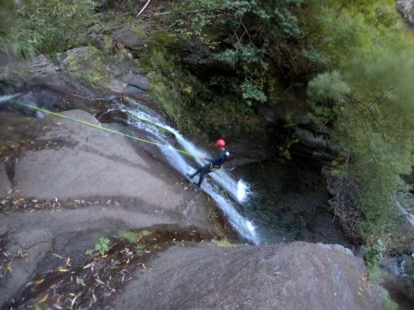 Canyoning tour: Private/Small group - FAQ