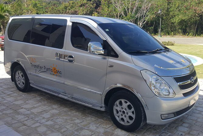 Cap Cana Hotels To Punta Cana Airport (PUJ) One Way - Key Points