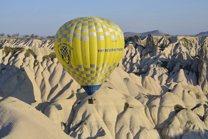 Cappadocia Balloon Ride with Breakfast, Champagne and Transfers - Who Should Book This Experience?
