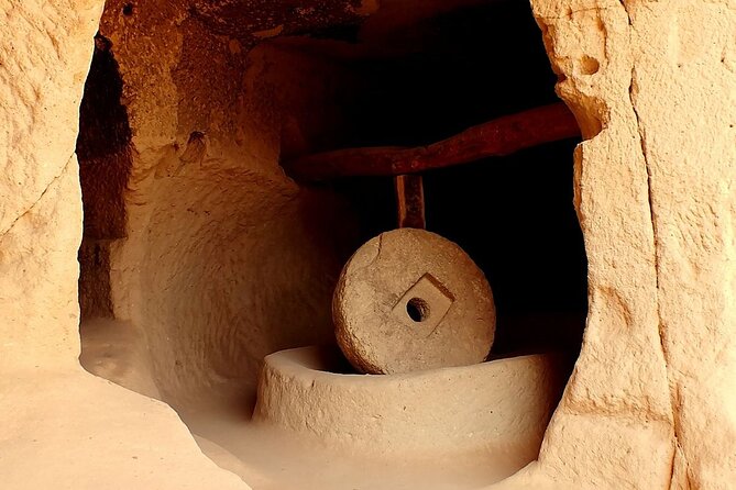 Cappadocia: Full-Day Small Group Tour With Lunch & Tickets - Suitability for Families and Small Groups