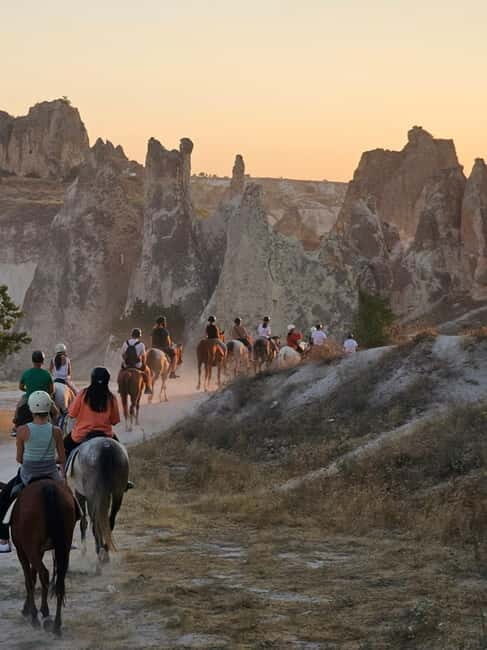 Cappadocia : Horseback riding with fantastic view - FAQ