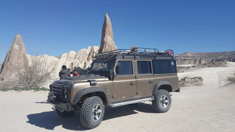 Cappadocia: Luxury Jeep Safari with Champagne Party - Key Points