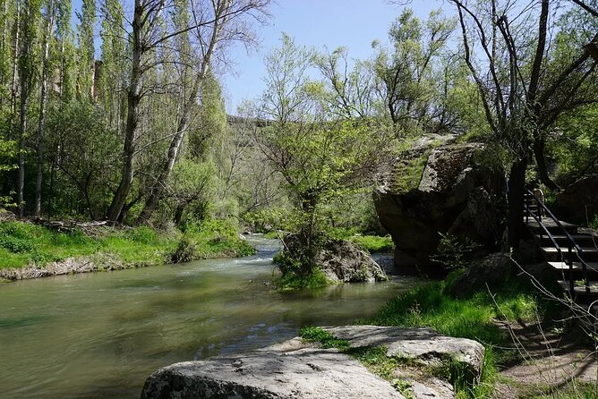 Cappadocia Red Tour + Underground City (Private Car+Expert Guide) - Key Points