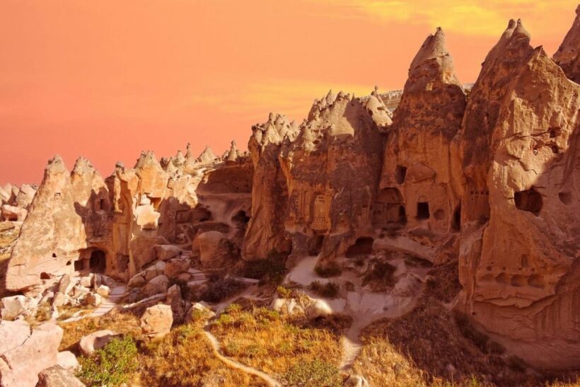 Cappadocia Red Tour without Lunch and Tickets - FAQ