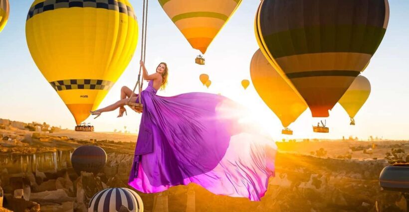 Cappadocia: Taking photo with Swing at hot air balloon view - Practical Tips for Booking and Enjoying
