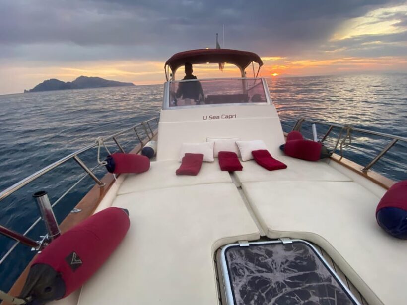 Capri: 2-hour boat tour of the caves and stacks - The Practical Details: What to Expect