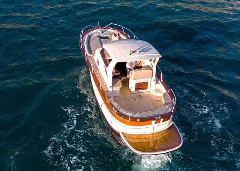 Capri : 2 Hours Private Boat from Capri - Frequently Asked Questions