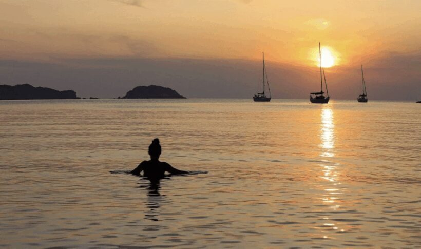 Capri: 2-Hours Sunset Boat Tour, Swimming & Dinner Option - What to Expect During the Tour