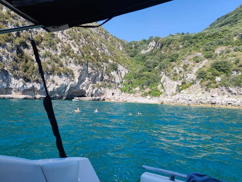 Capri: All Inclusive Boat Cruise with City Tour - Why This Tour Works Well