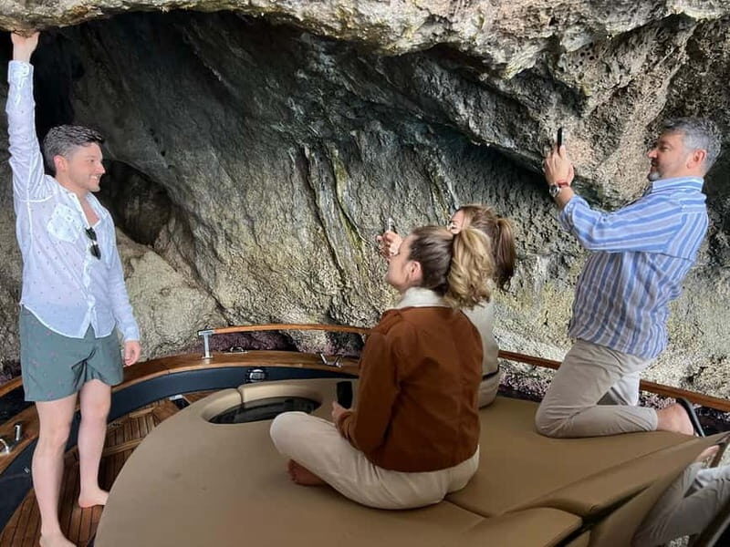 Capri: All Inclusive Boat Cruise with City Tour - FAQ