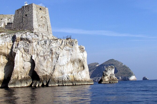 Capri Amalfi Positano All Inclusive 3 days on a sailing boat - Who Should Consider This Tour?