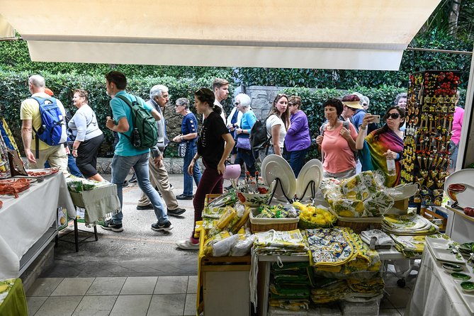Capri and Anacapri Guided Tour With Limoncello Tasting From Capri - Recommended Attire and Accessibility