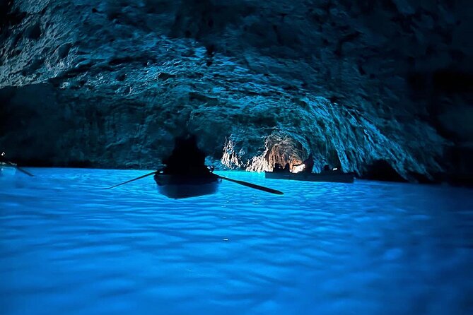 Capri and Blue Grotto Top Experience Max 8 People - Exploring the Blue Grotto