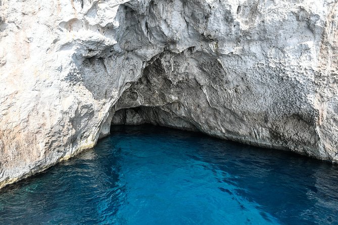 Capri Boat and Land Tour From Sorrento With Limoncello Tasting - Meeting and Pickup Details