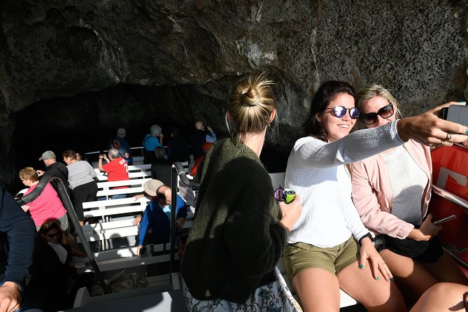 Capri Boat and Land Tour From Sorrento With Limoncello Tasting - Boat Tour and Activities