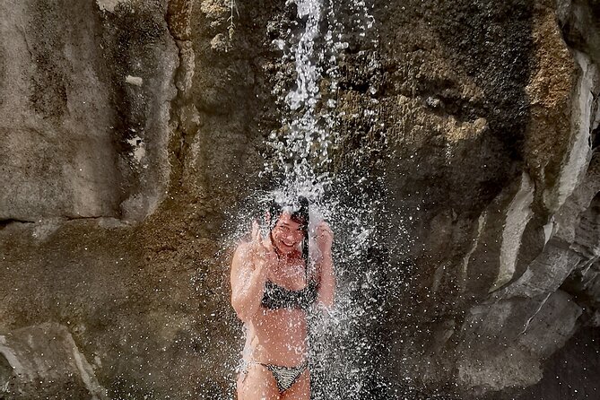 Capri Boat Daily Tours - Exploring the Sorrentine Peninsula