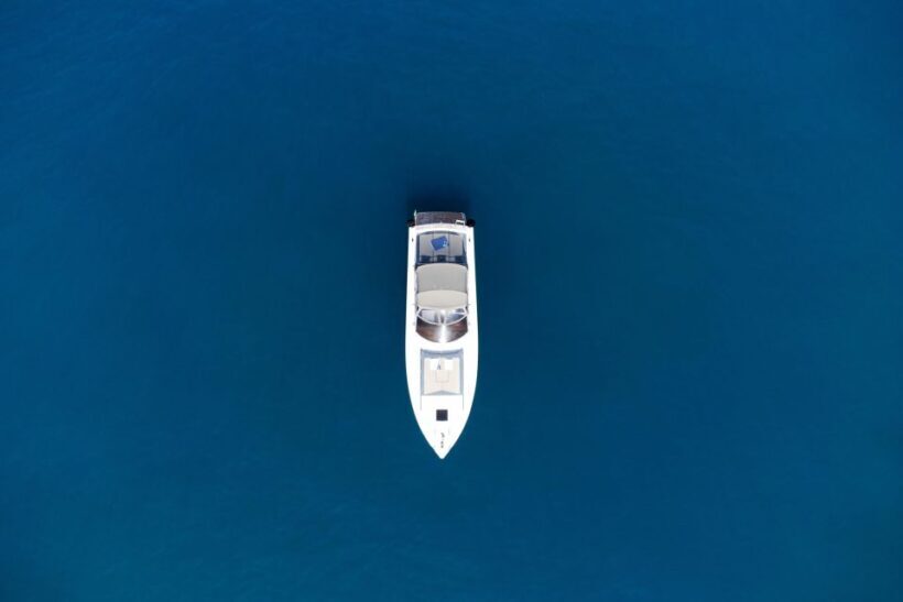 Capri: Boat tour around Capri with Faraglioni and grottos - FAQ