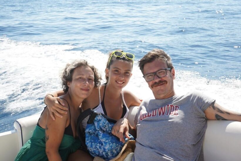 Capri Boat Tour Experience - The Experience of Guides and Group Dynamics