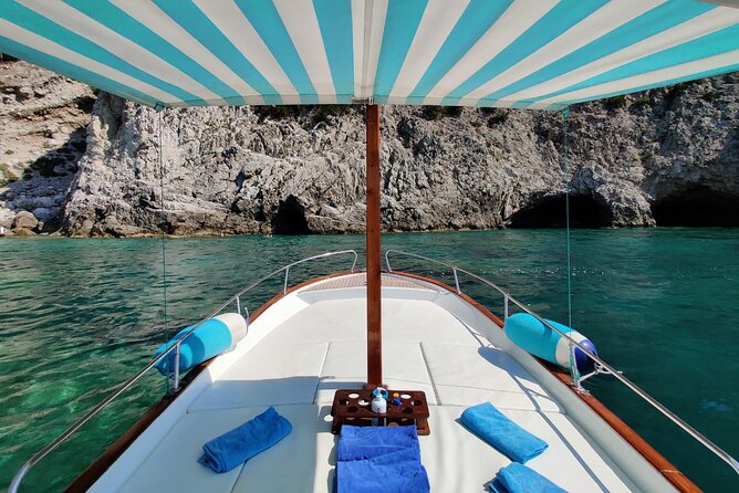Capri Boat Tour in 4 hours - Authentic Experiences and Traveler Feedback