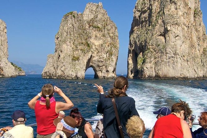 Capri: Boat Tour, Priority Tickets & Blue Grotto (Optional) - Meeting Point and Logistics