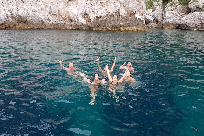 Capri Boat Tour with Optional Blue Grotto Visit from Sorrento - Wrapping It Up